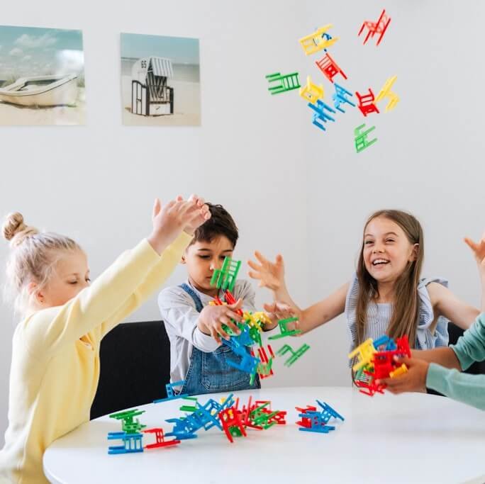 Mistakos Krzesła 3-osobowe, Gra zręcznościowa | Sklep Trefl