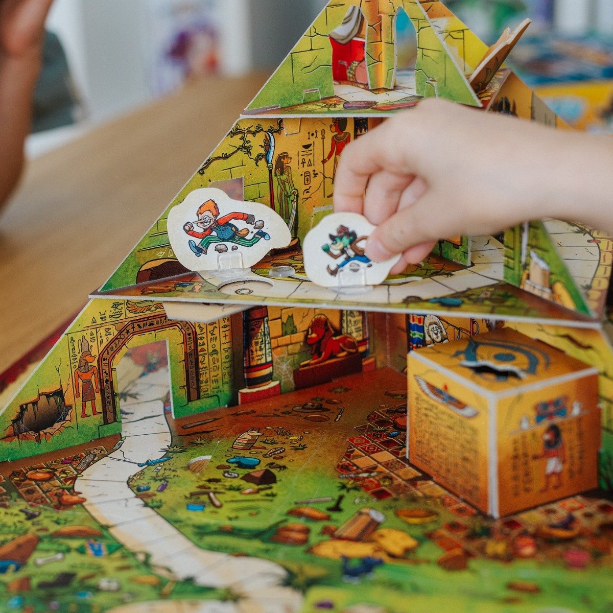 Gra rodzinna Spy Guy Piramida | Trefl